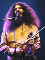 Kansas Co-Founder Robby Steinhardt Dead At 71 – Discover Dade