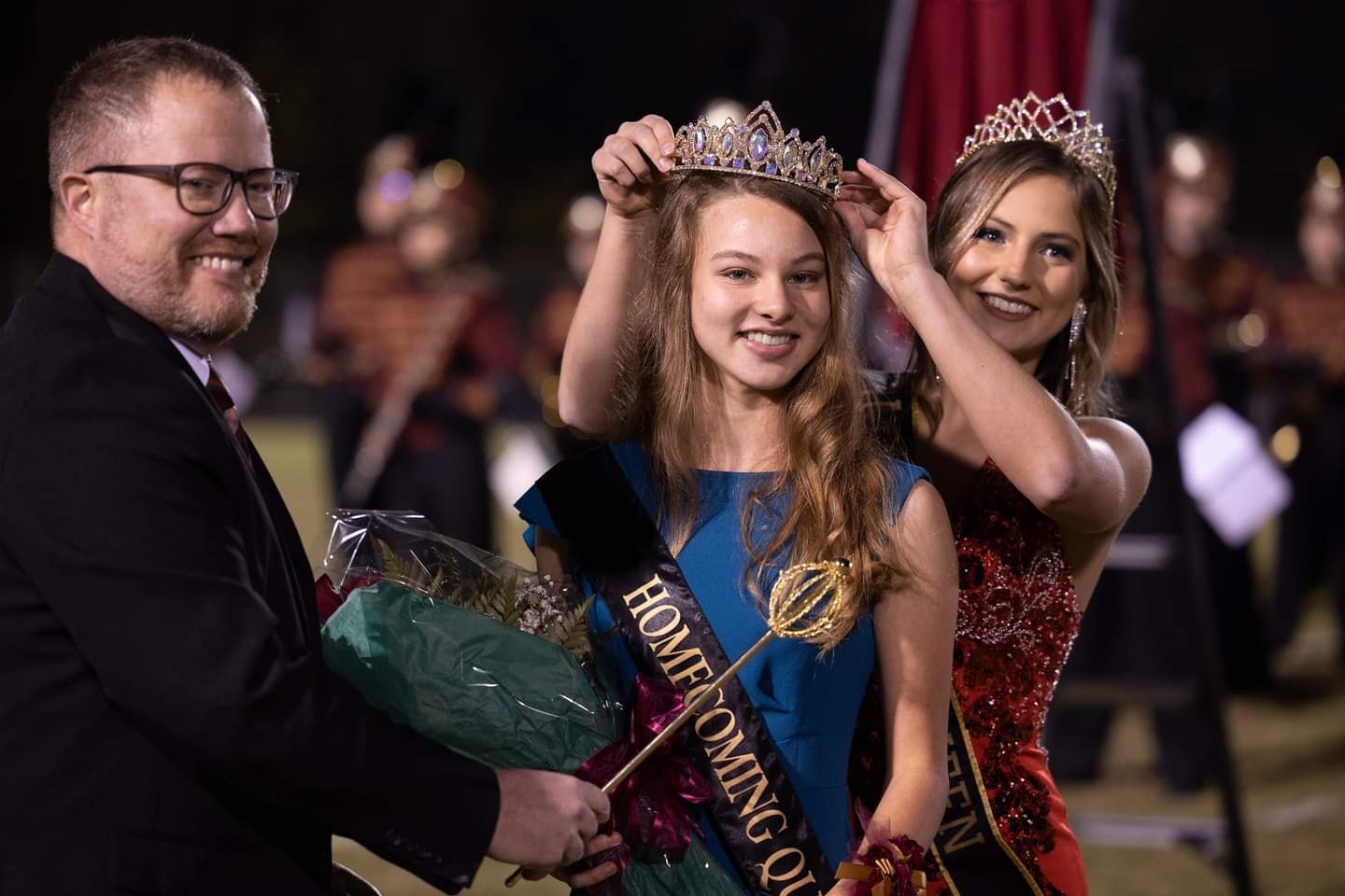 Ella Ballard and Atlee Stewart Represent DCHS as Homecoming Queen and ...