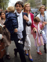 Paul McCartney Recalls Raising His Kids On The Road – Discover Dade